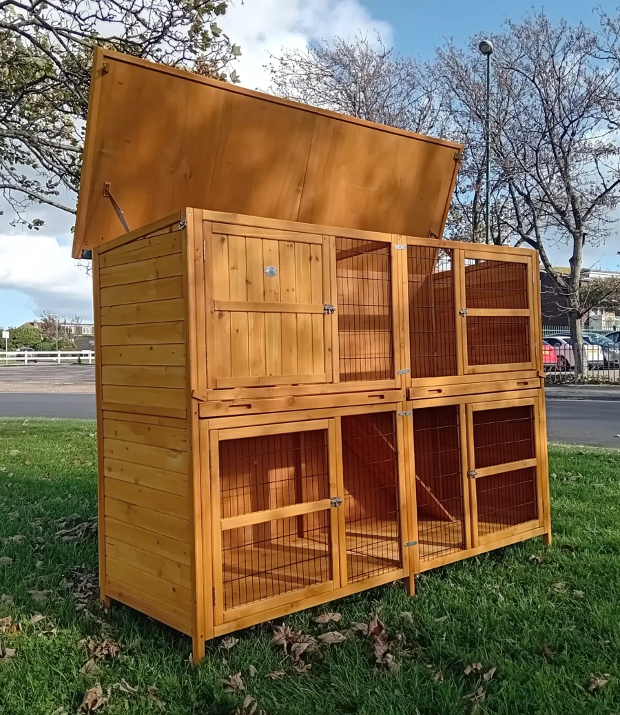 THUMPER DELUXE XL Rabbit Hutch – Welfare Standard Approved - Coops ...